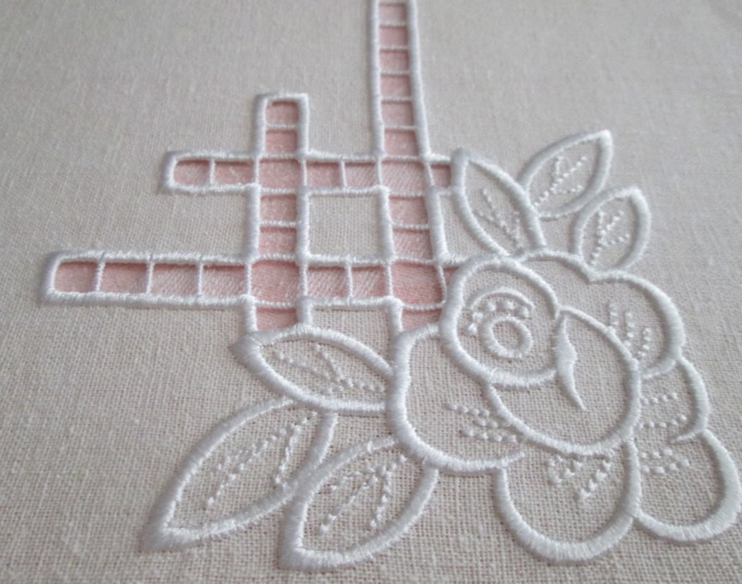 Corner Roses Cutwork(richelieu) Machine Embroidery Design, Embroidery ...