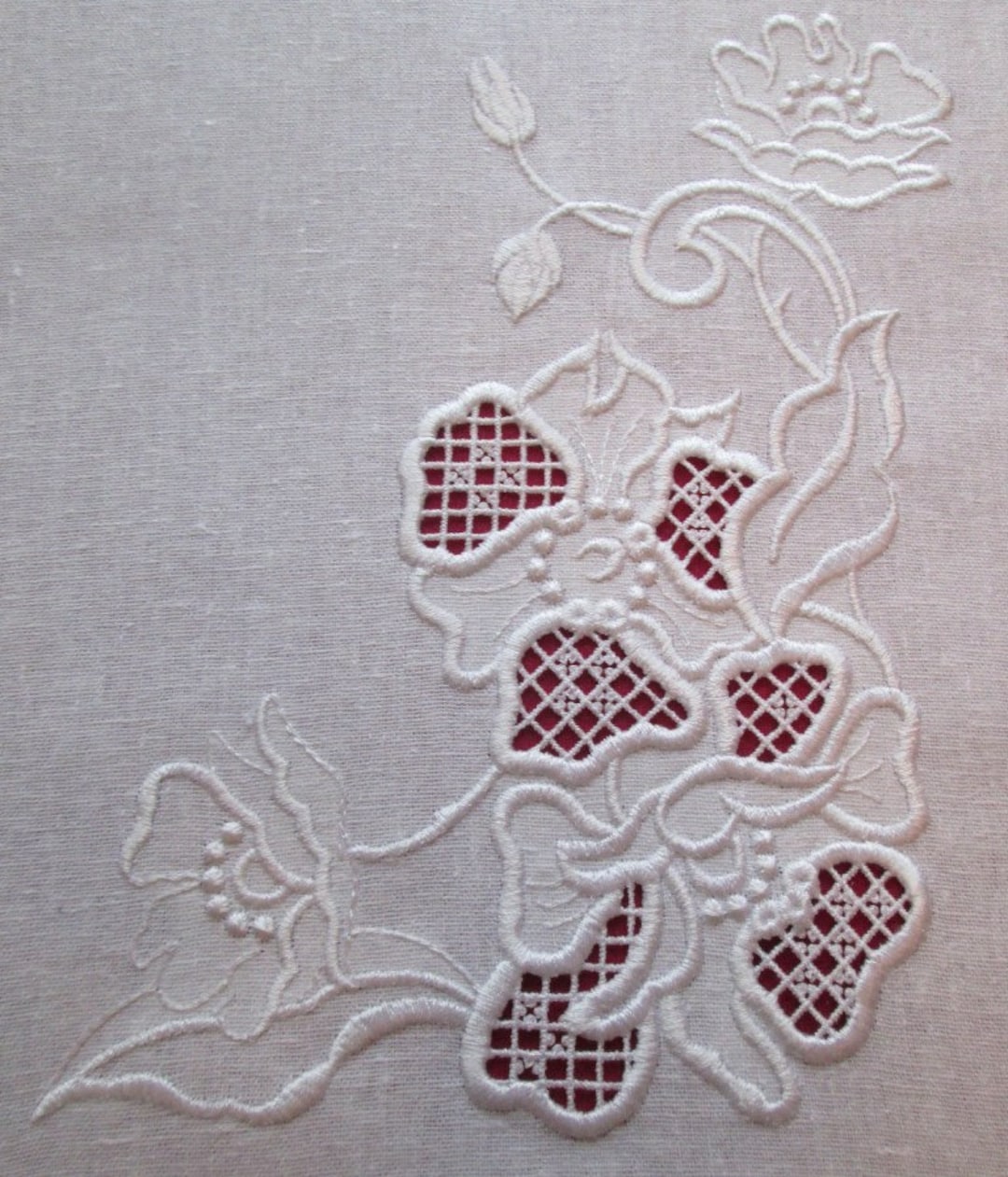Flowers Cutwork(richelieu) Machine Embroidery Design Flowers Cutwork(richelieu) Machine Embroidery Design