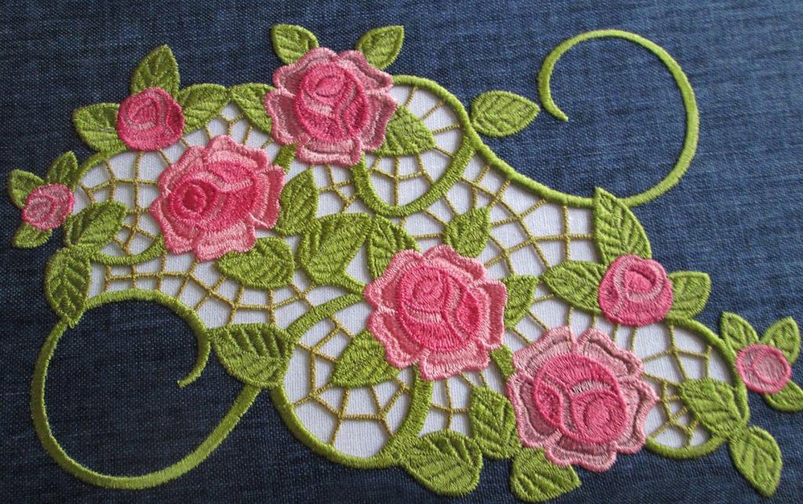 Roses Cutwork(richelieu) Lace Machine Embroidery Design, Embroidery ...