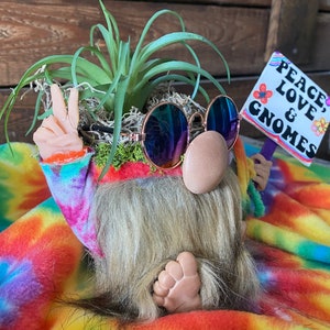 Peace, Love & Gnomes Hippie Gnome Planter - Etsy