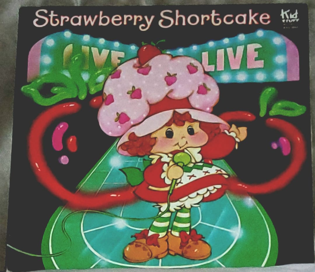 Two Strawberry Shortcake LP Records Live and A Christmas Album - Etsy