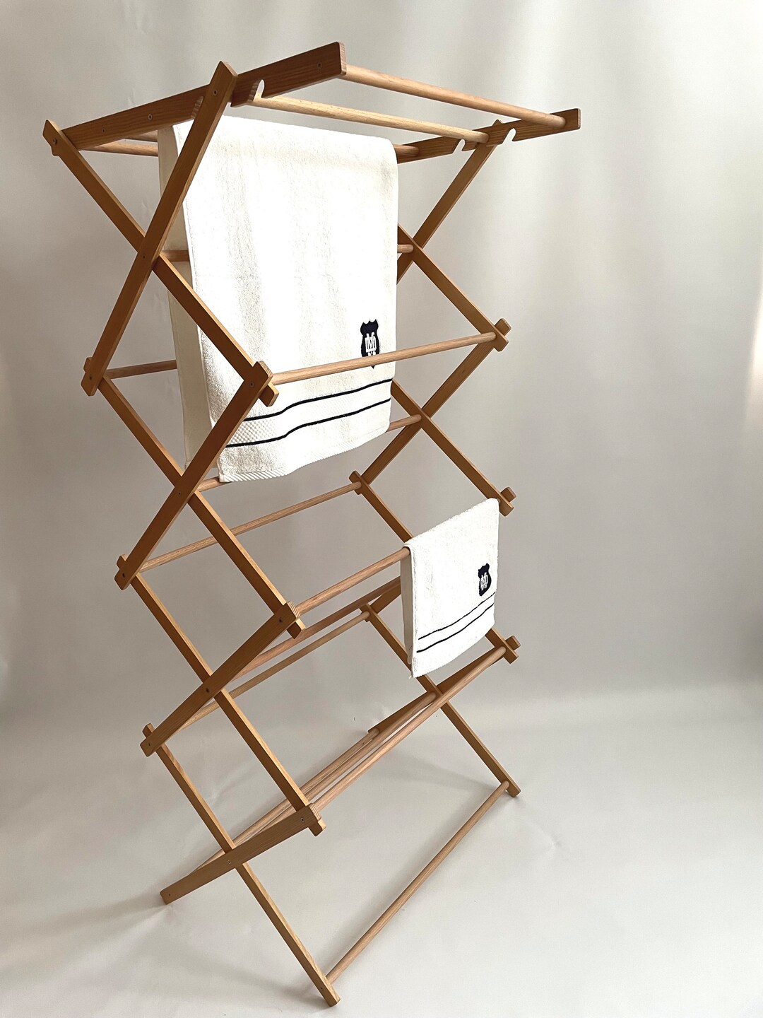 Laundry Drying Rack, Wood Clothes Drying Rack, Clothes Drying Place ...