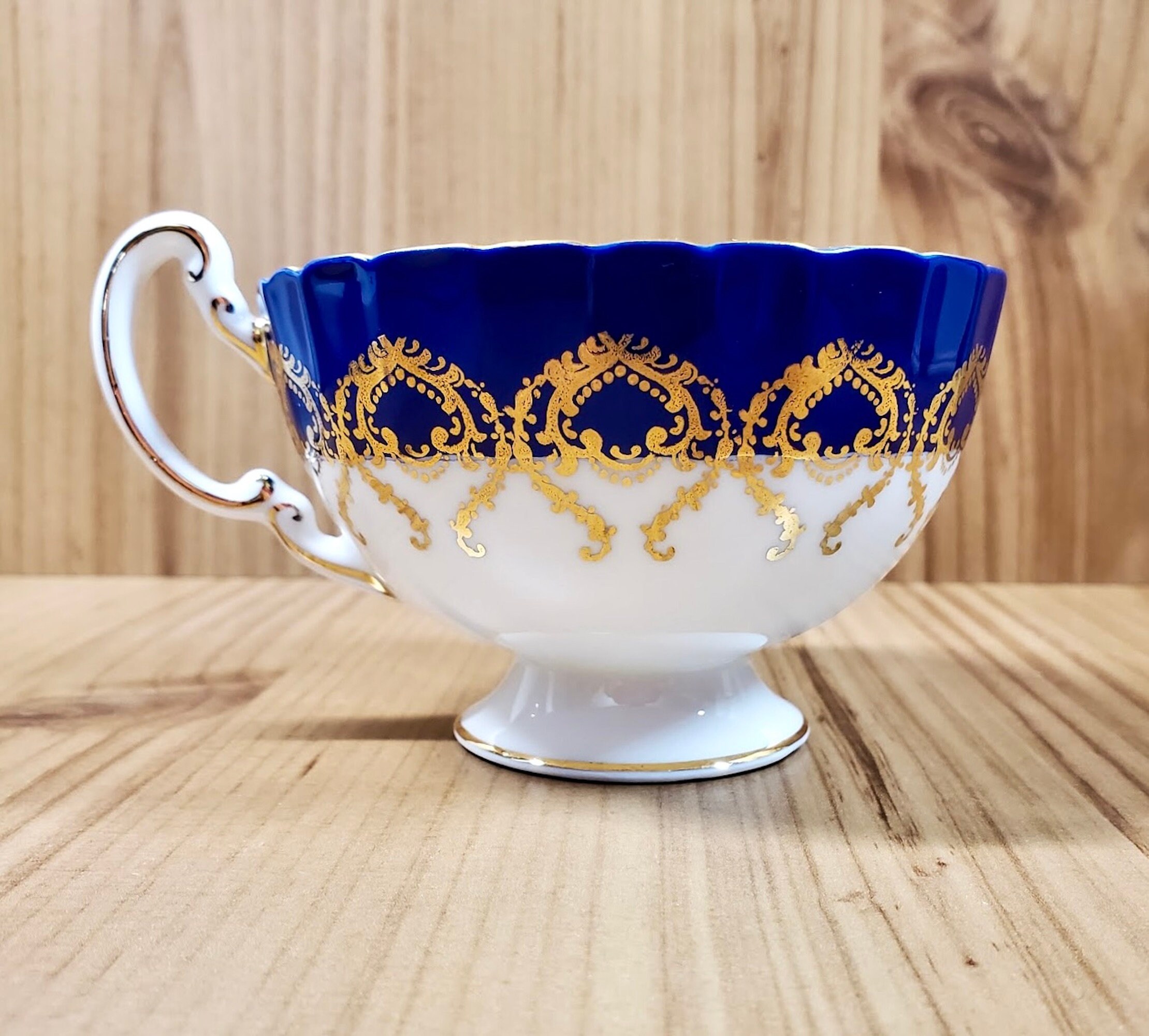 Aynsley Cottage Garden Cobalt Blue Footed Teacup and Saucer - Etsy
