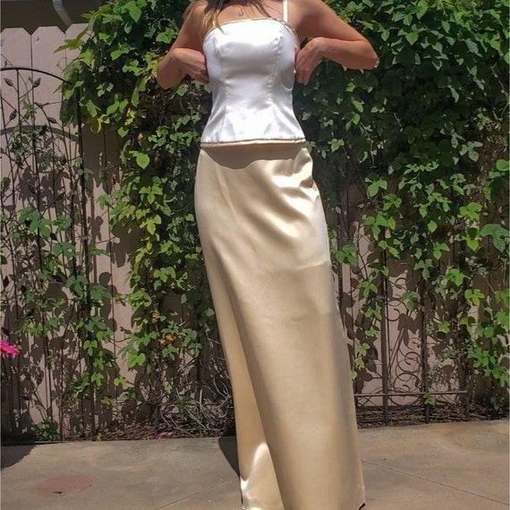 Vintage Watters and Watters Two-Piece White/Yellow 90… - Gem