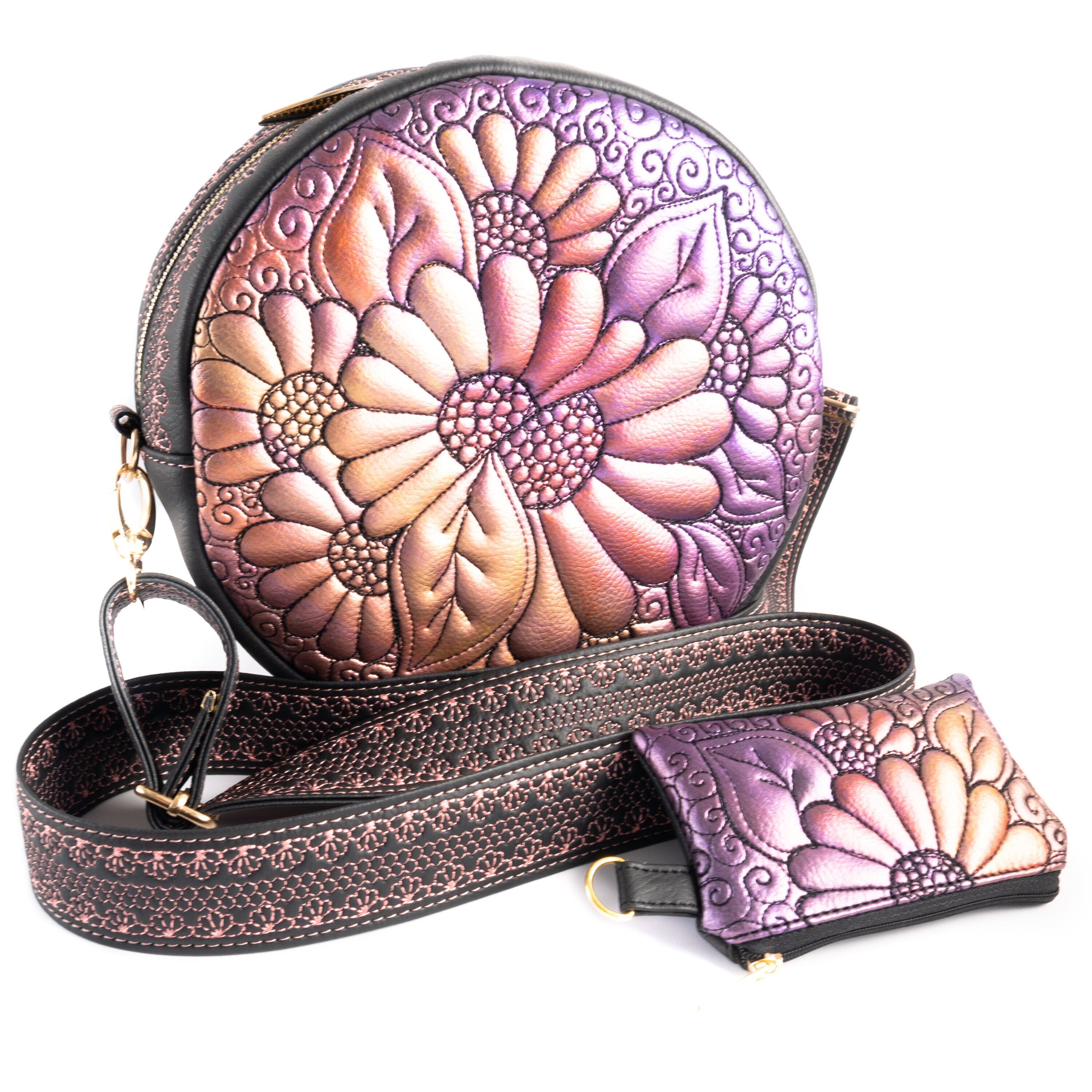 Set Round Crossbody Bag and Match Small Zipper Pouch, Quilted Circle ...