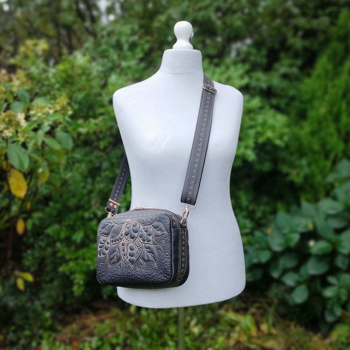 Quilted Crossbody Camera Style Bag With Guitar Purse Strap, Unique ...