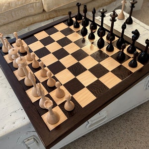 Queen's Gambit Chess Set - Etsy