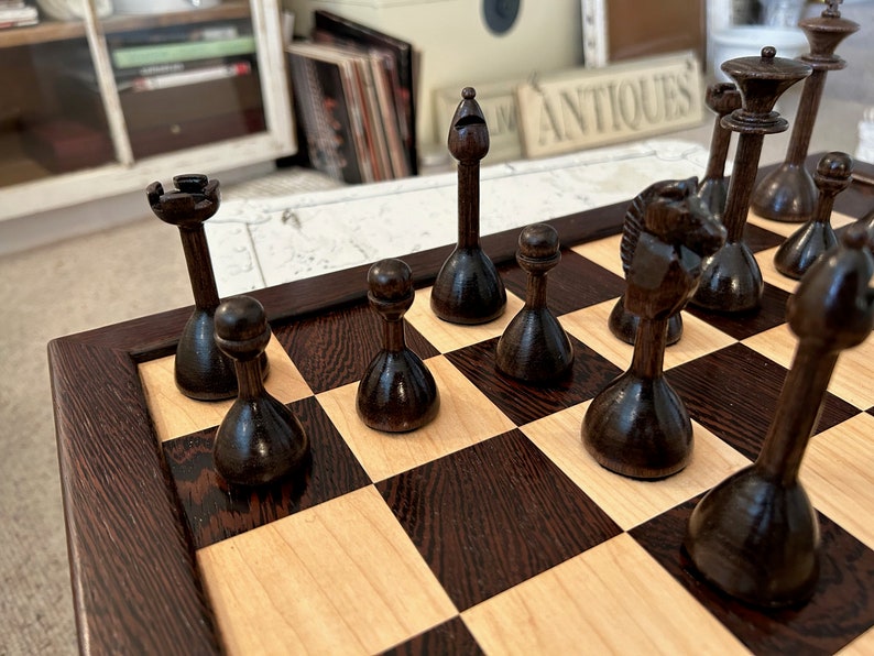 Queen's Gambit Chess Set - Etsy