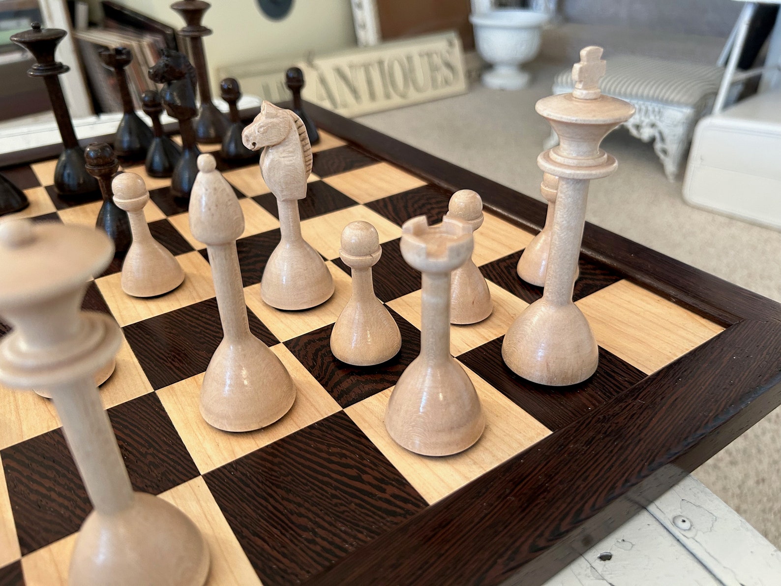 Queen's Gambit Chess Set - Etsy