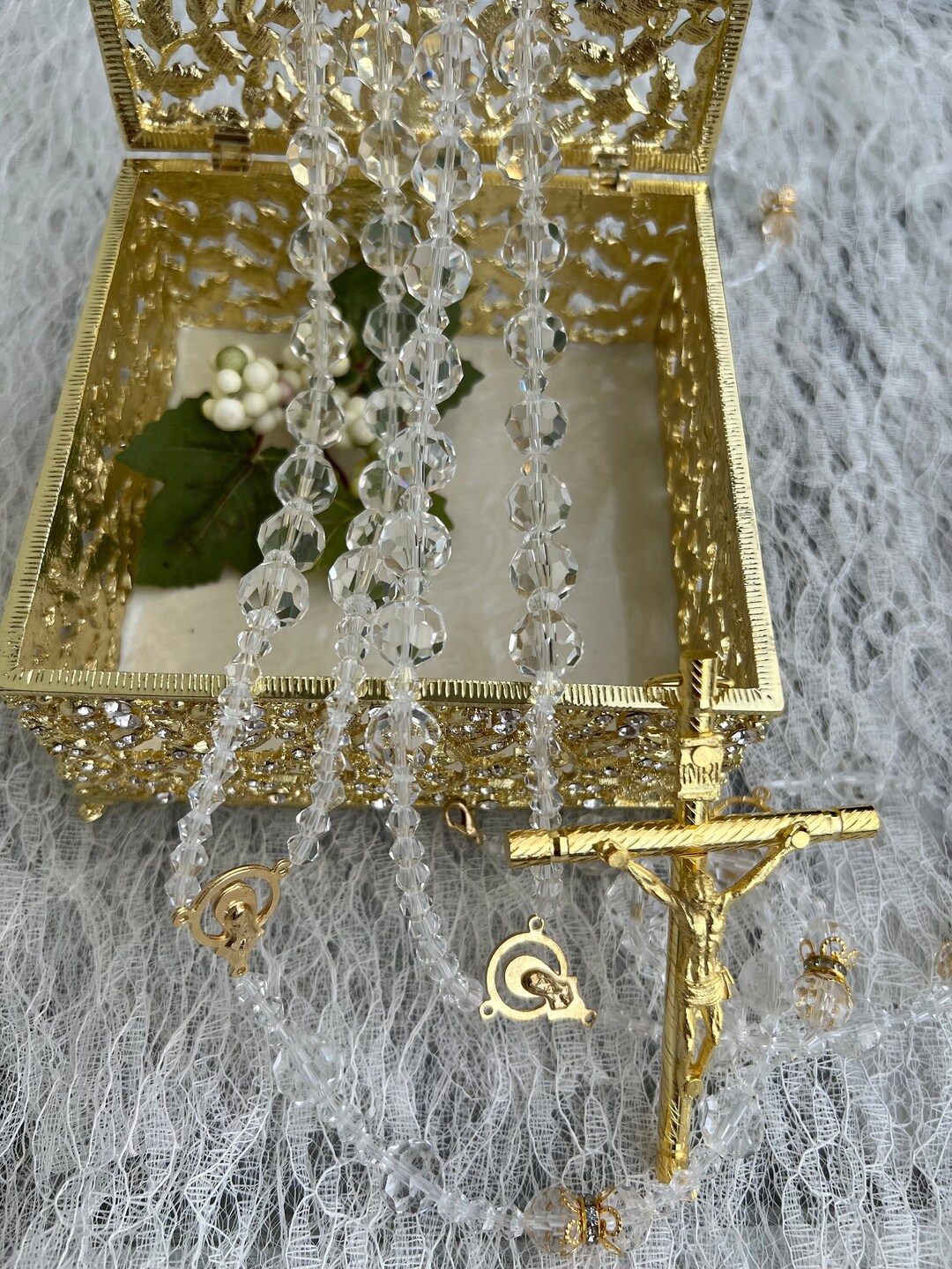 Wedding Crystal Lasso With Gold Box, Wedding Lasso Rosary With Cross ...