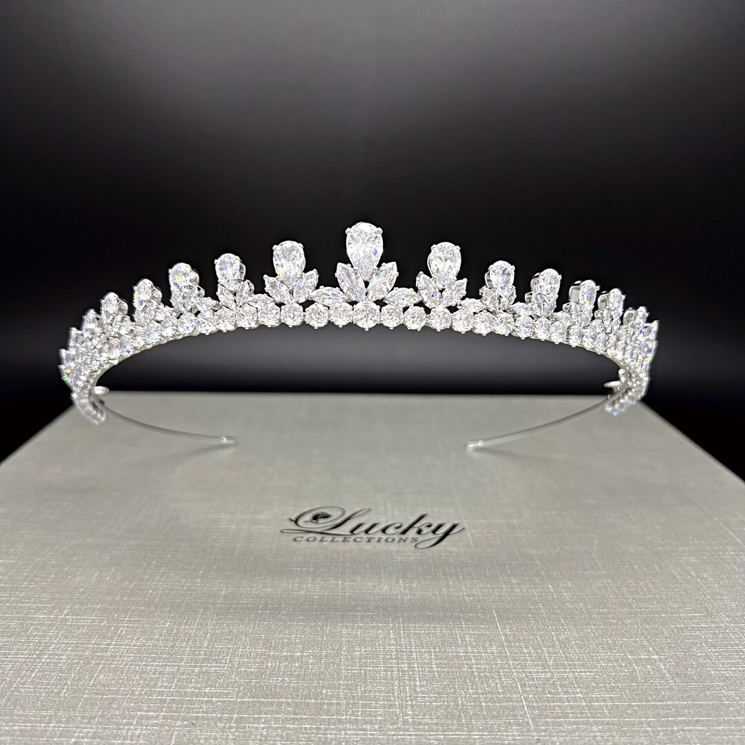 Tiara, Bridal Tiara, Wedding Headpiece, Crown for Bride, Petite Tiara ...