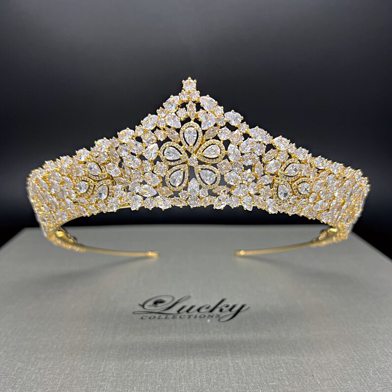Tiara, Bride's Crown, Swarovski Corona, Quinceanera Crown, Bridal ...