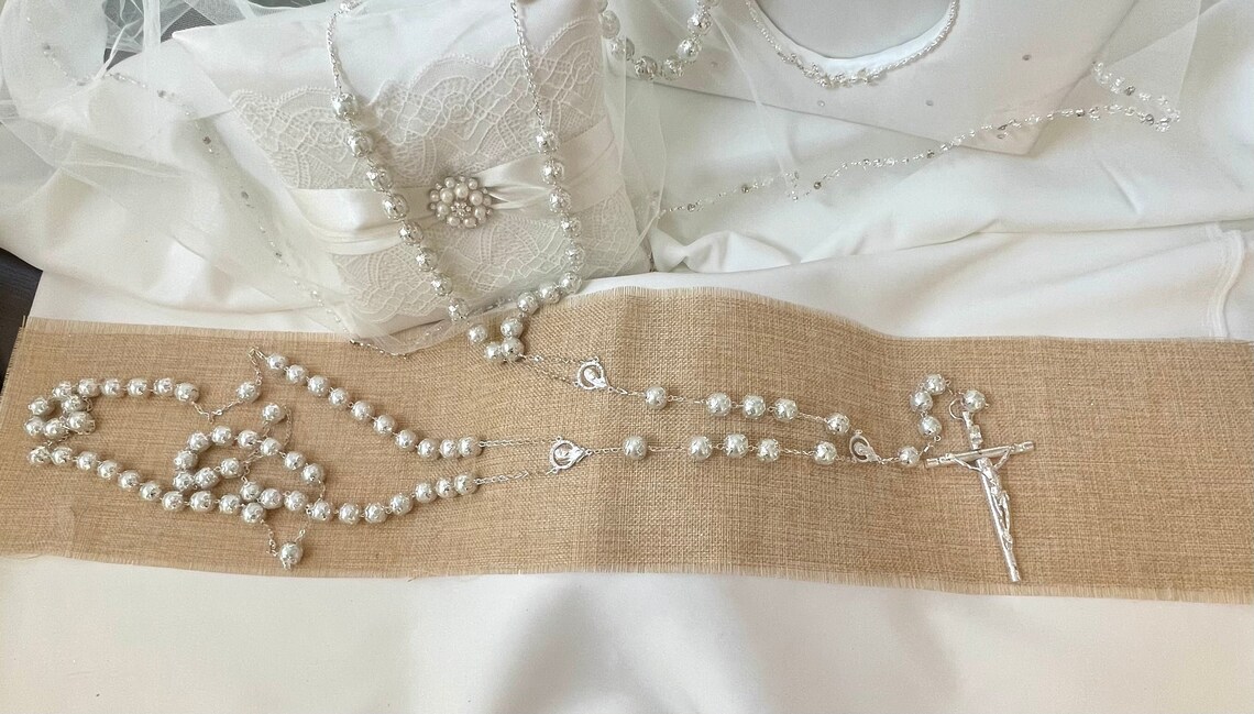 Wedding Lasso Rosary With Cross , White Pearl Chain Wedding Lasso by ...