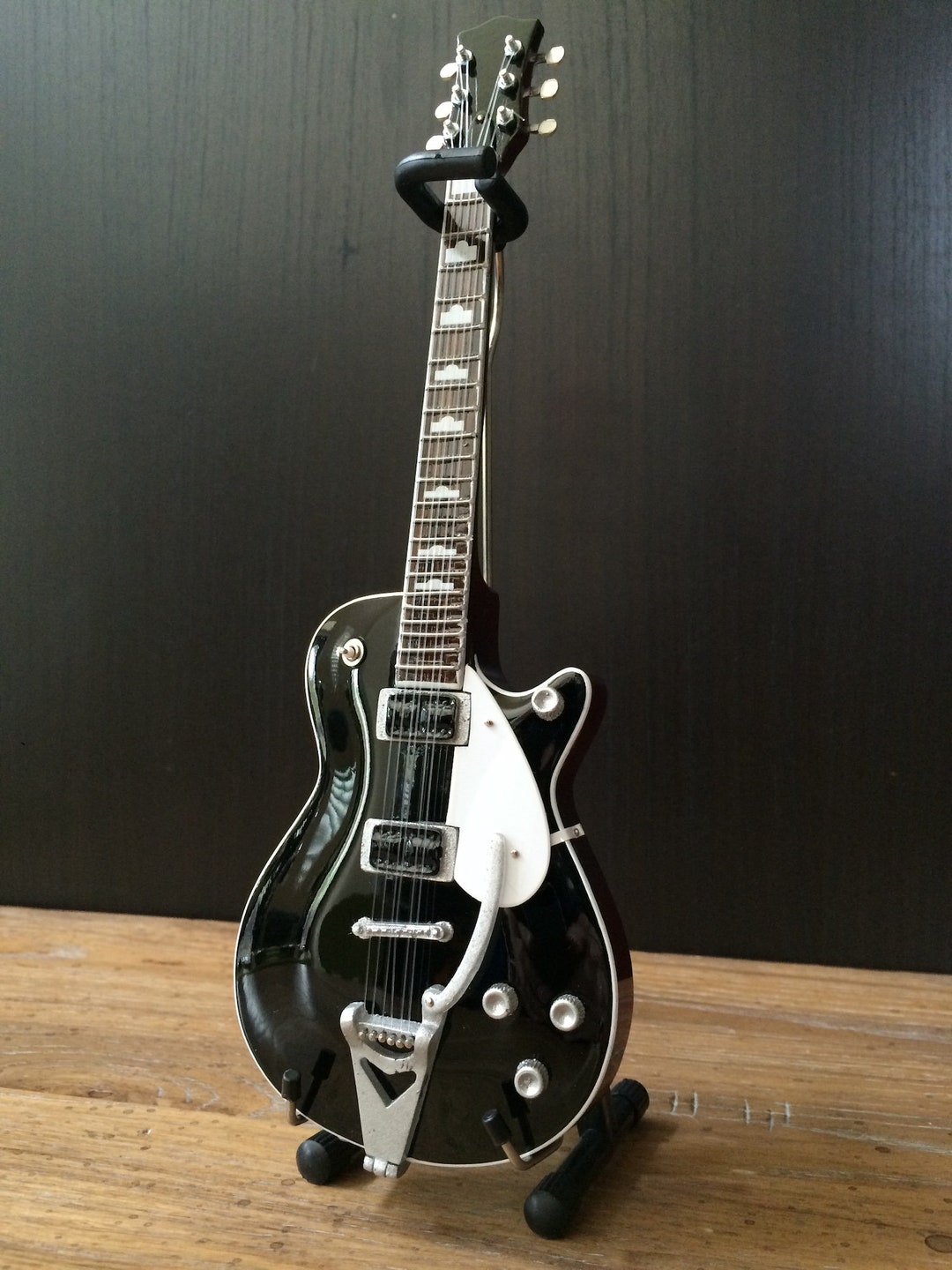 Beatles Collectible - George's Signature Black Duo Mini Guitar Replica ...