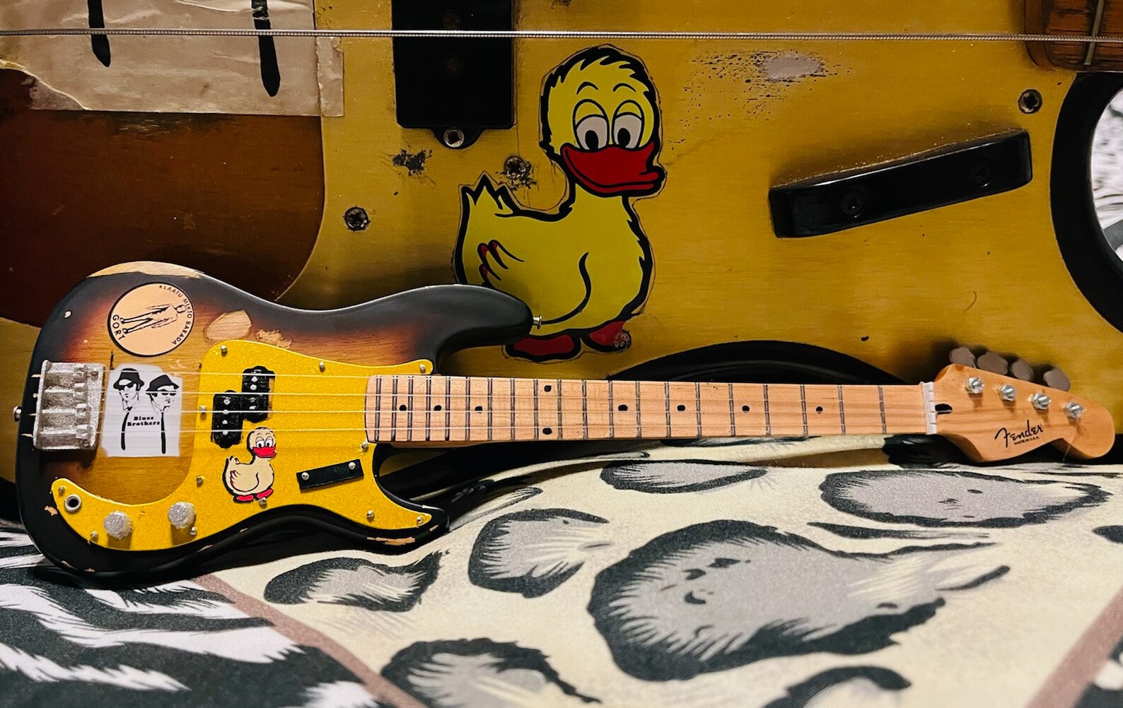 Donald "duck" Dunn (booker T. & the M.g.'s) Fender Precision Bass Mini ...