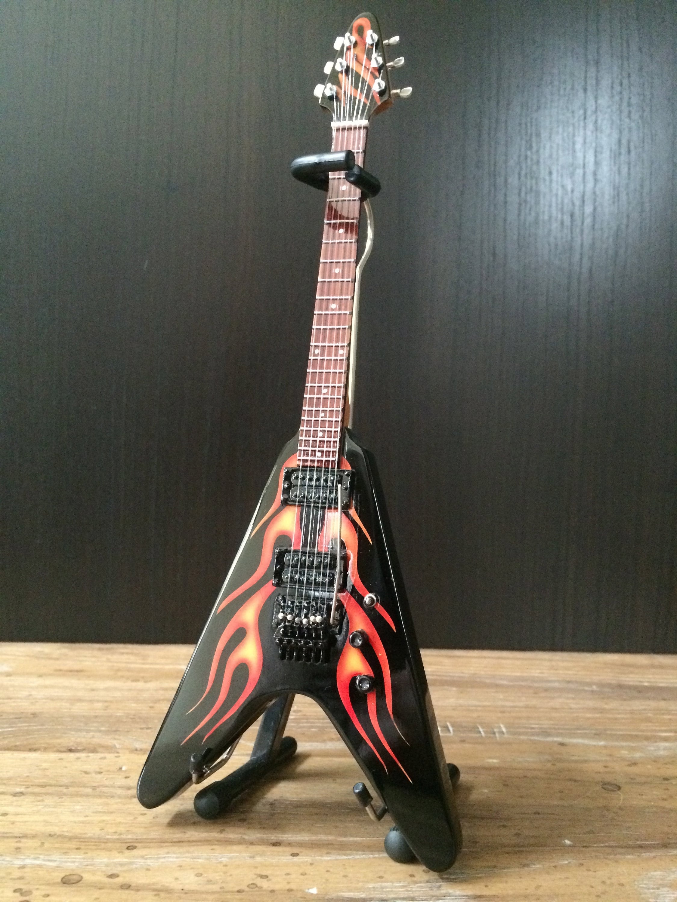 Metallica Collectible James Hetfield ESP Hot Rod Red Flames Guitar ...