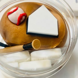 Baseball Party Favors| Play Dough Jars With Bat, Ball and Bases ...