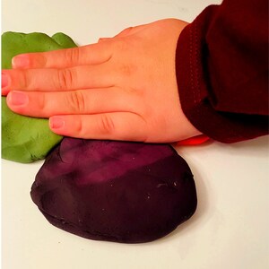 Color Changing Play Dough| Preschool Science| STEM Toy| Body Heat ...