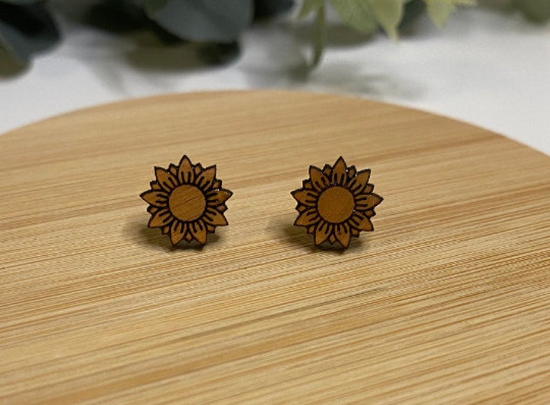 Wood Sunflower Studs Svg Svg Files for Jewelry Laser Cut - Etsy