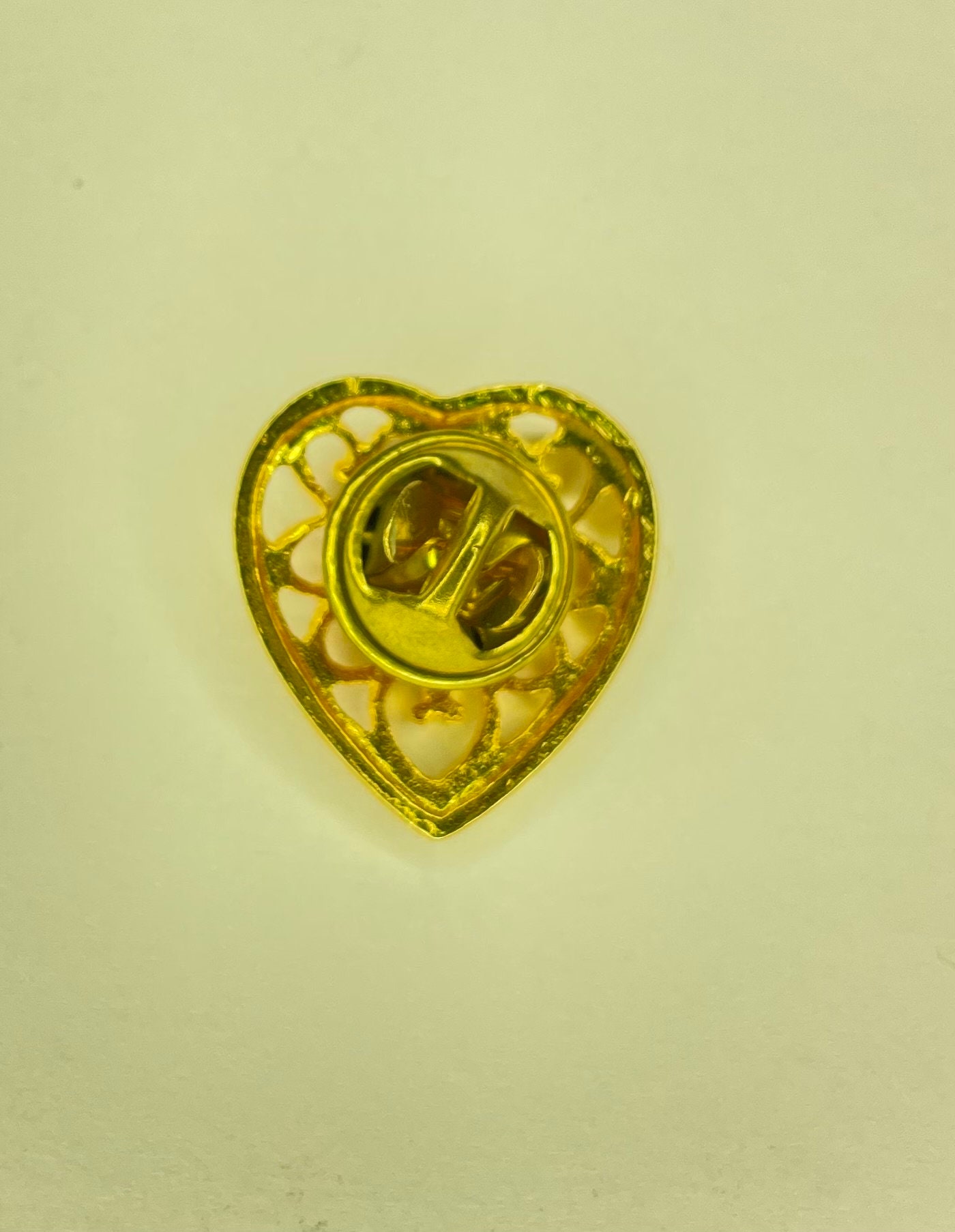 Vintage Harriet Carter Faux Ruby Gold Tone Heart Pin Brooch Fashion ...