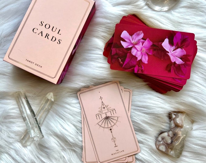 Soul Cards Tarot - Soul Cards Tarot Blush Pink - Minimalistic Floral ...