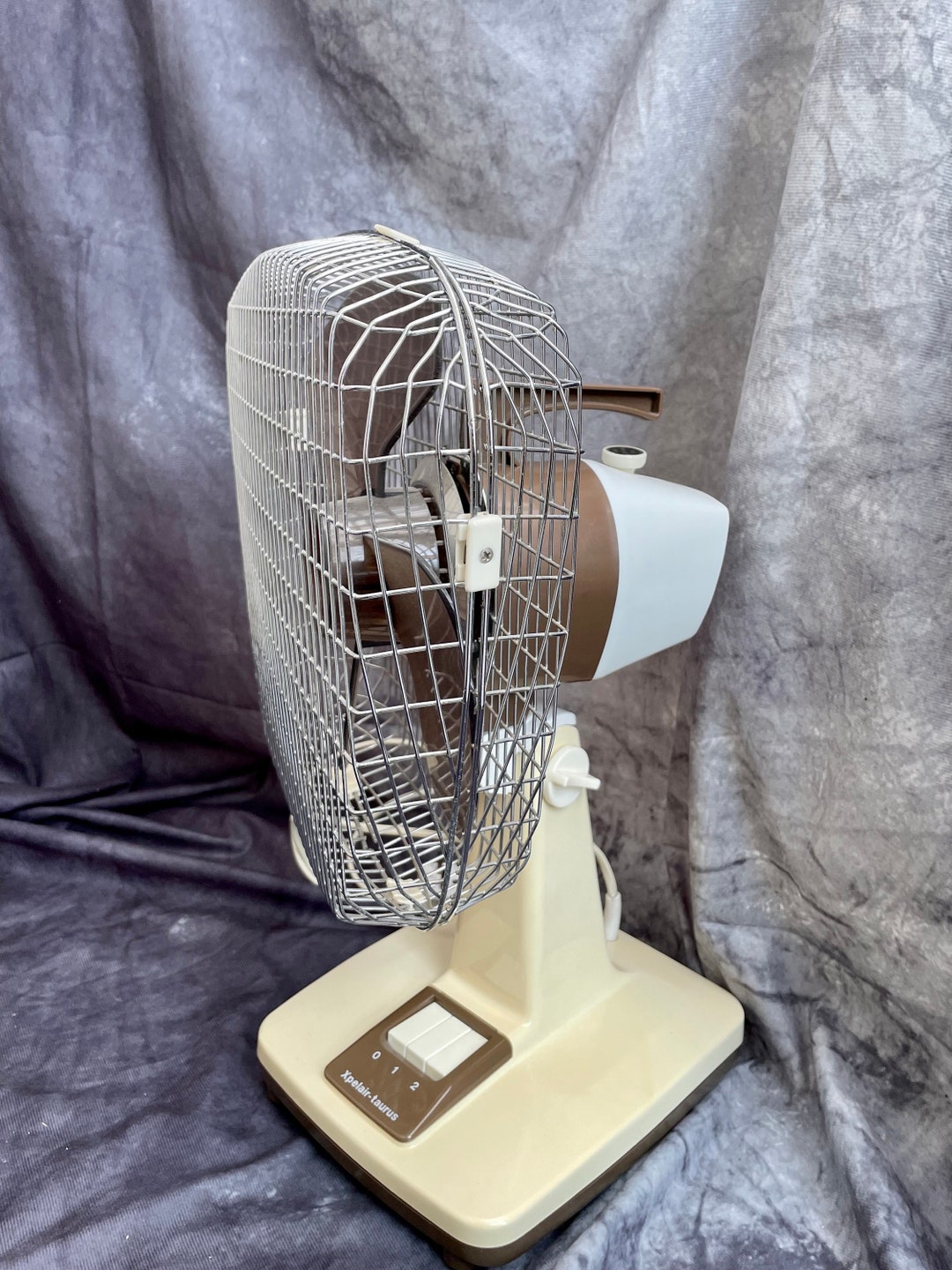 Vintage Desk Fan Rare Find Early 70s Xpelair-taurus Retro Room Fan ...