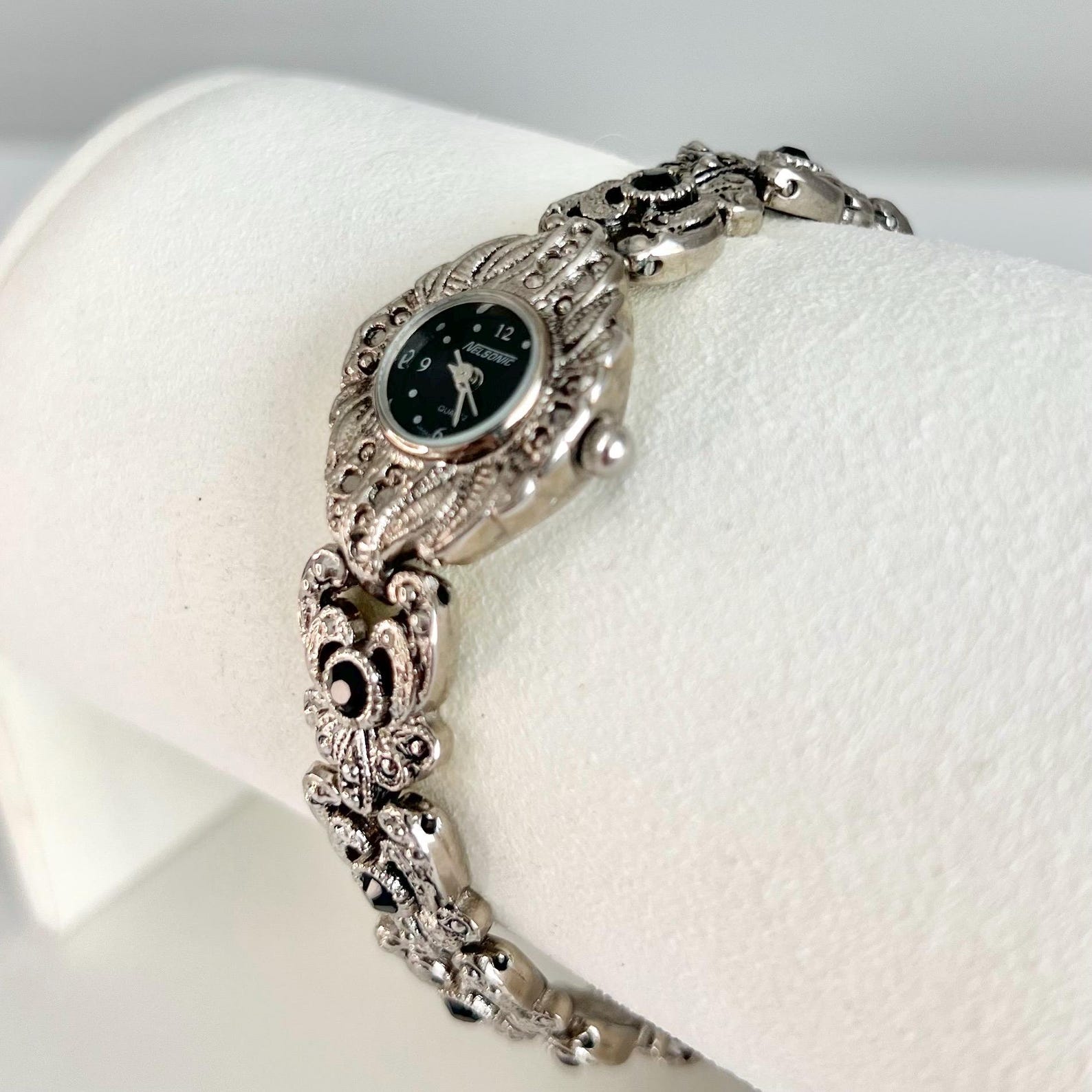 Vintage Dainty Nelsonic Women’s Watch | Round Black Dial | Black ...