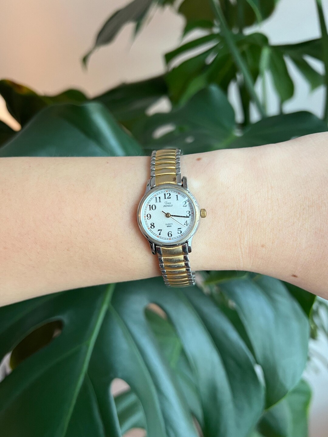 Vintage Timex Indiglo Dainty Women’s Watch | Round White Dial ...