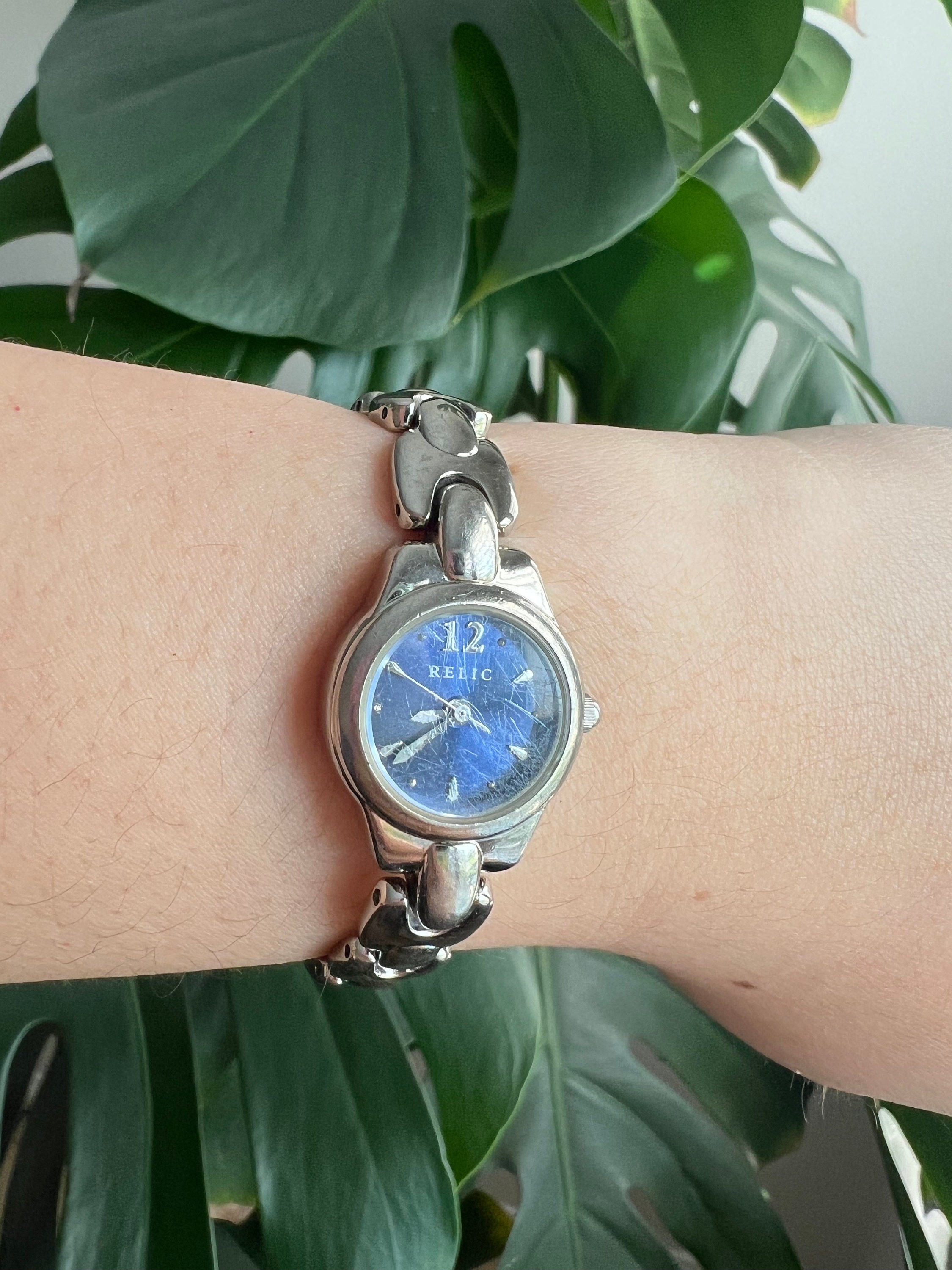 Vintage Relic Dainty Womens Watch Round Blue Dial Silver Tone - Etsy