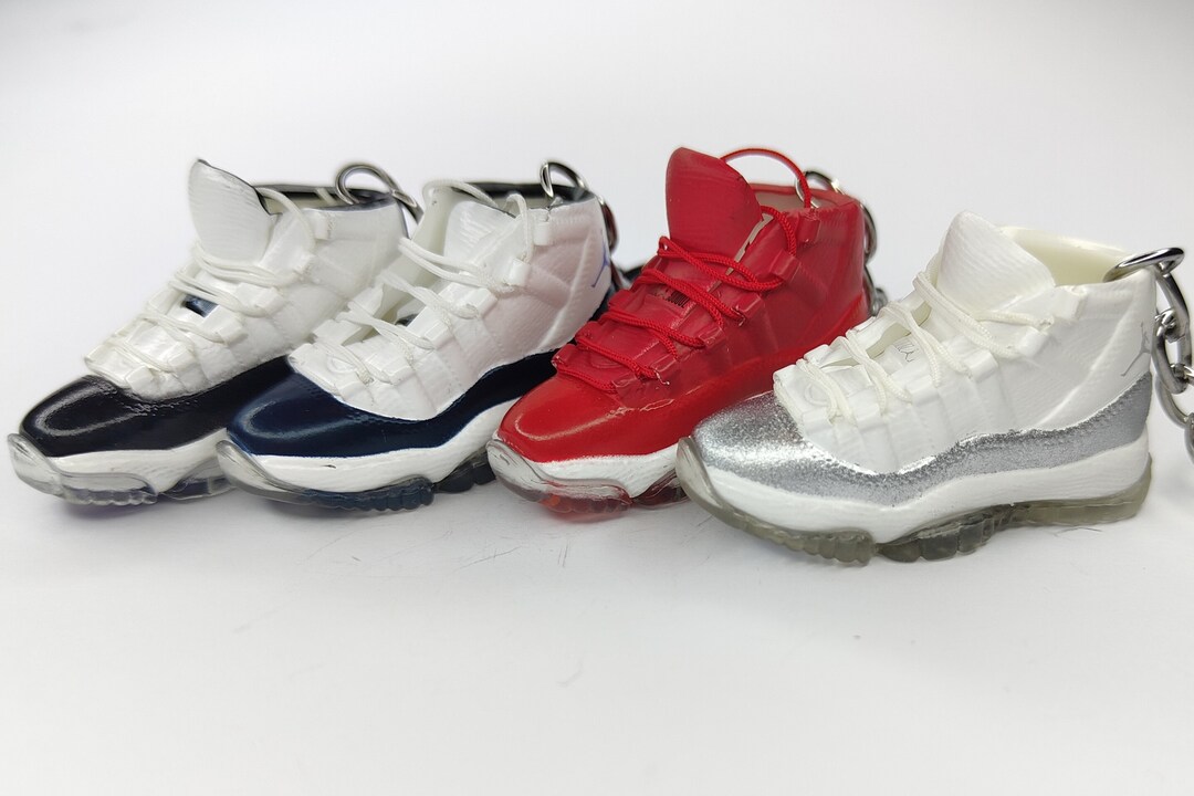 Sneaker Keychain - Etsy