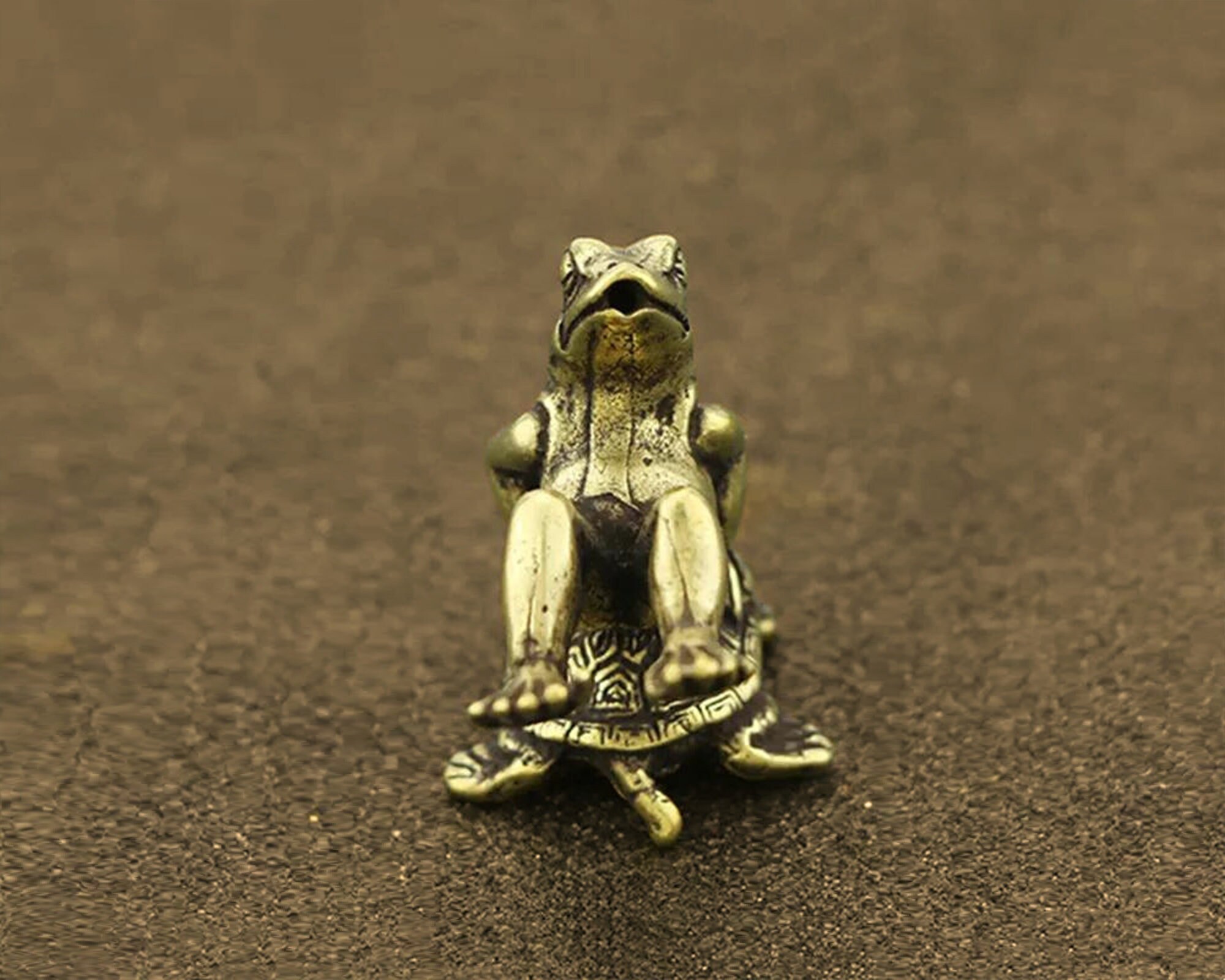 Antique Brass Tortoise and Frog Miniature Statue: Desk, Home Decoration ...