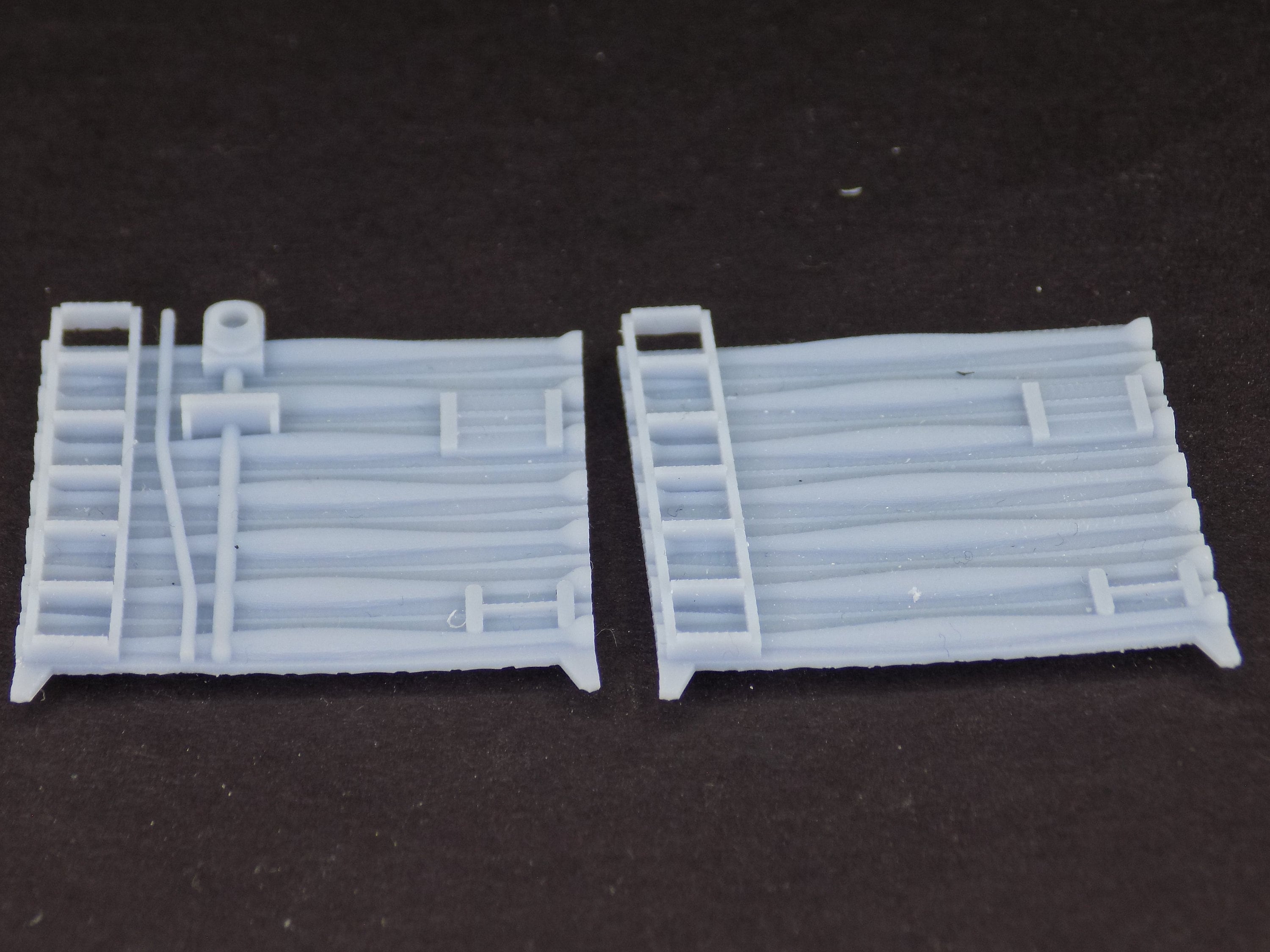 HO Scale Steel Cardboard Sided Boxcar, Ice Hatch Roof, Details in the ...