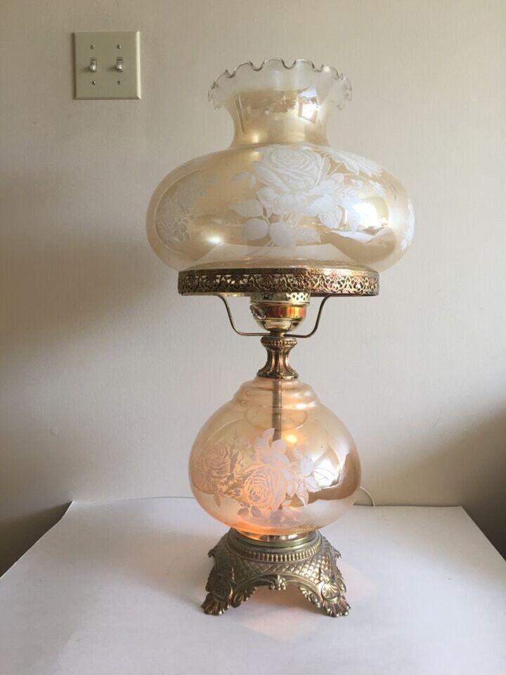 Large Victorian Gone With the Wind Hurricane Amber Ruffled Shade Double ...