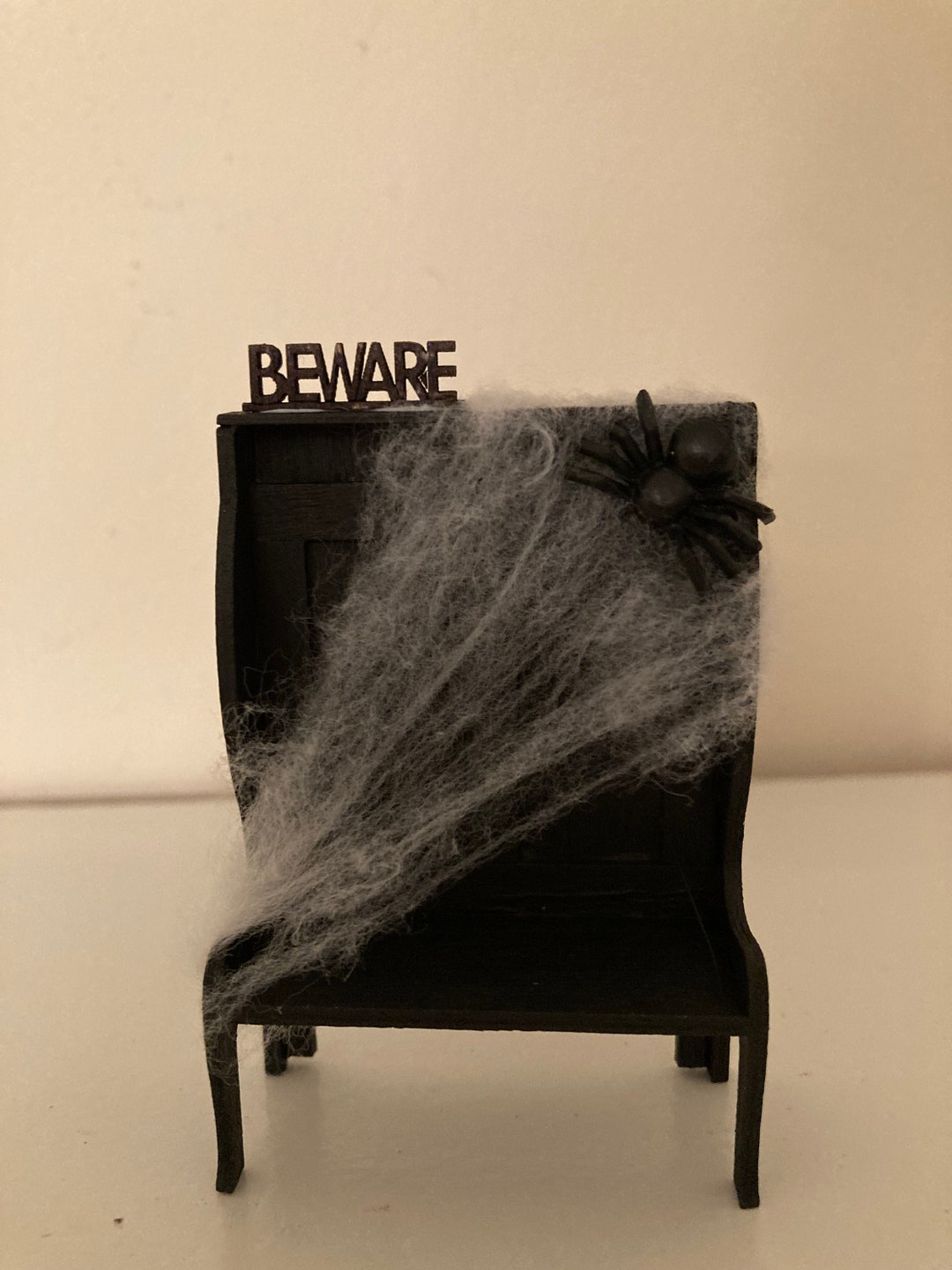 Miniature 1/24th Scale Spooky Deacon Bench With Cobweb and Spider and ...