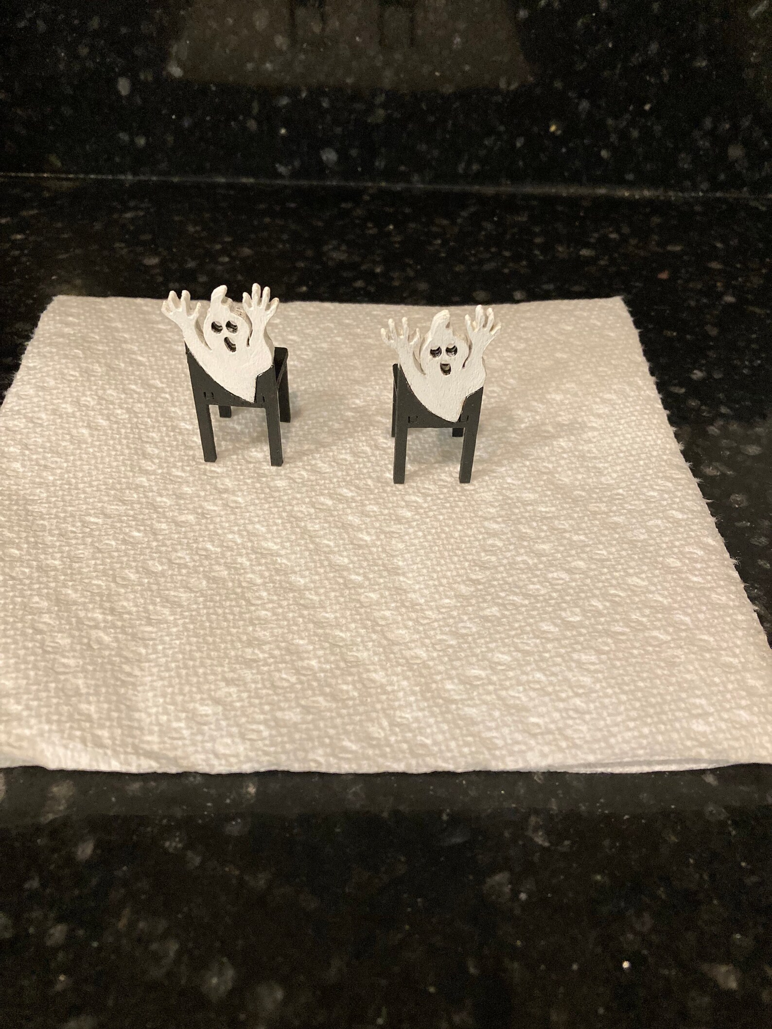 1:24th Miniature Cat & Bat Table and Ghost Chairs for Your - Etsy