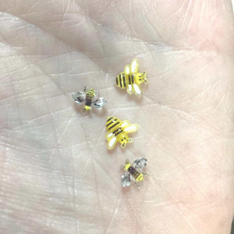 Micro the Bee - Etsy