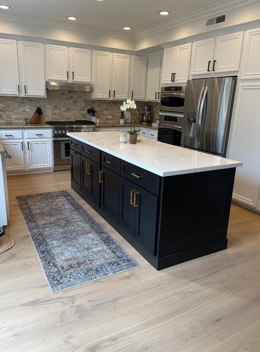 8ft Black Kitchen Island With Black Quartz Top - Etsy