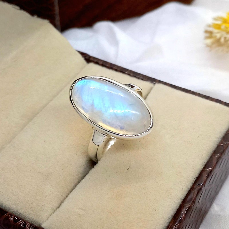 Large Moonstone Ring - Etsy