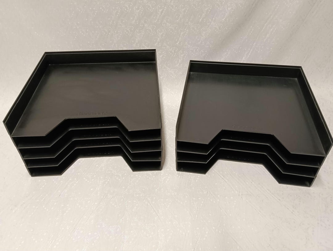 Stackable Black Vintage Vinyl Racks - Plastic Records Stands - Vintage ...