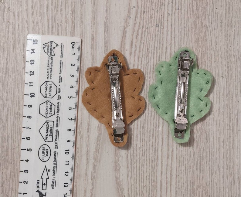 Anne's Leaves: Amphibia Hair Clips - Etsy