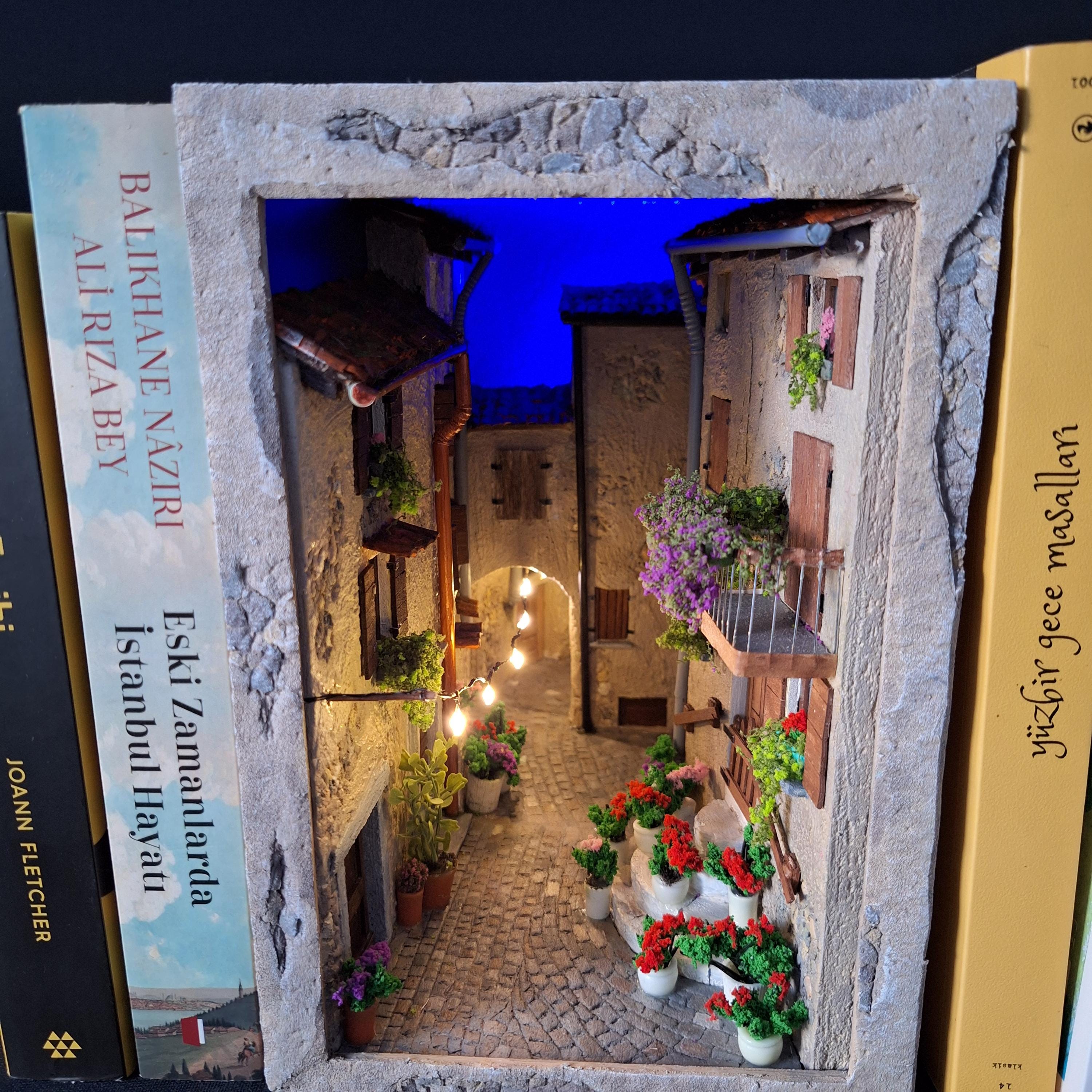 Handcrafted Italian Alley Book Nook – Lighted Miniature Diorama - Etsy