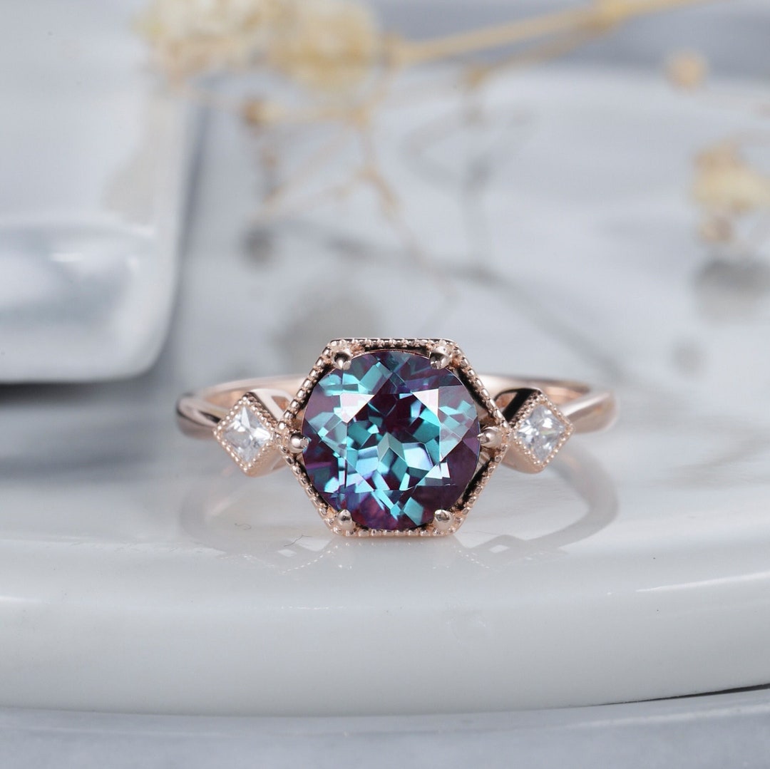 Hexagonal Alexandrite Engagement Ring, Vintage Round Alexandrite ...