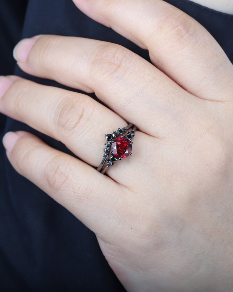 Vintage Round Ruby Black Engagement Ring Set, Unique Ruby and Black ...