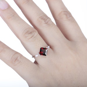 Vintage Princess Cut Garnet Engagement Ring, Unique Rose Gold /silver ...