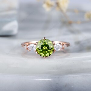 Unique Round Shape Peridot Wedding Ring, Vintage 14K Rose Gold Peridot ...