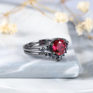 Vintage Round Ruby Black Engagement Ring Set, Unique Ruby and Black ...