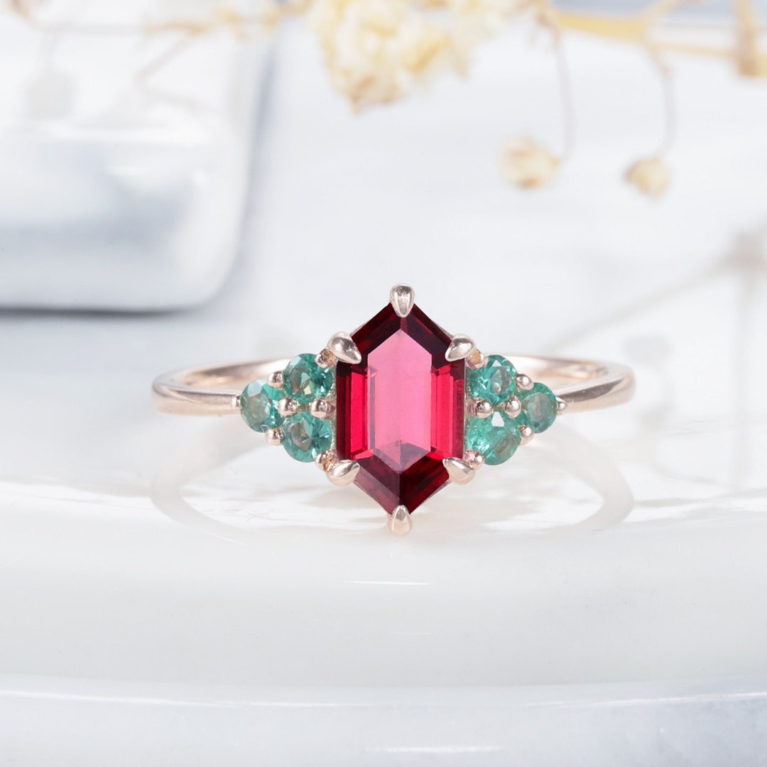 Vintage Hexagon Cut Garnet and Emerald Engagement Ring, Unique ...