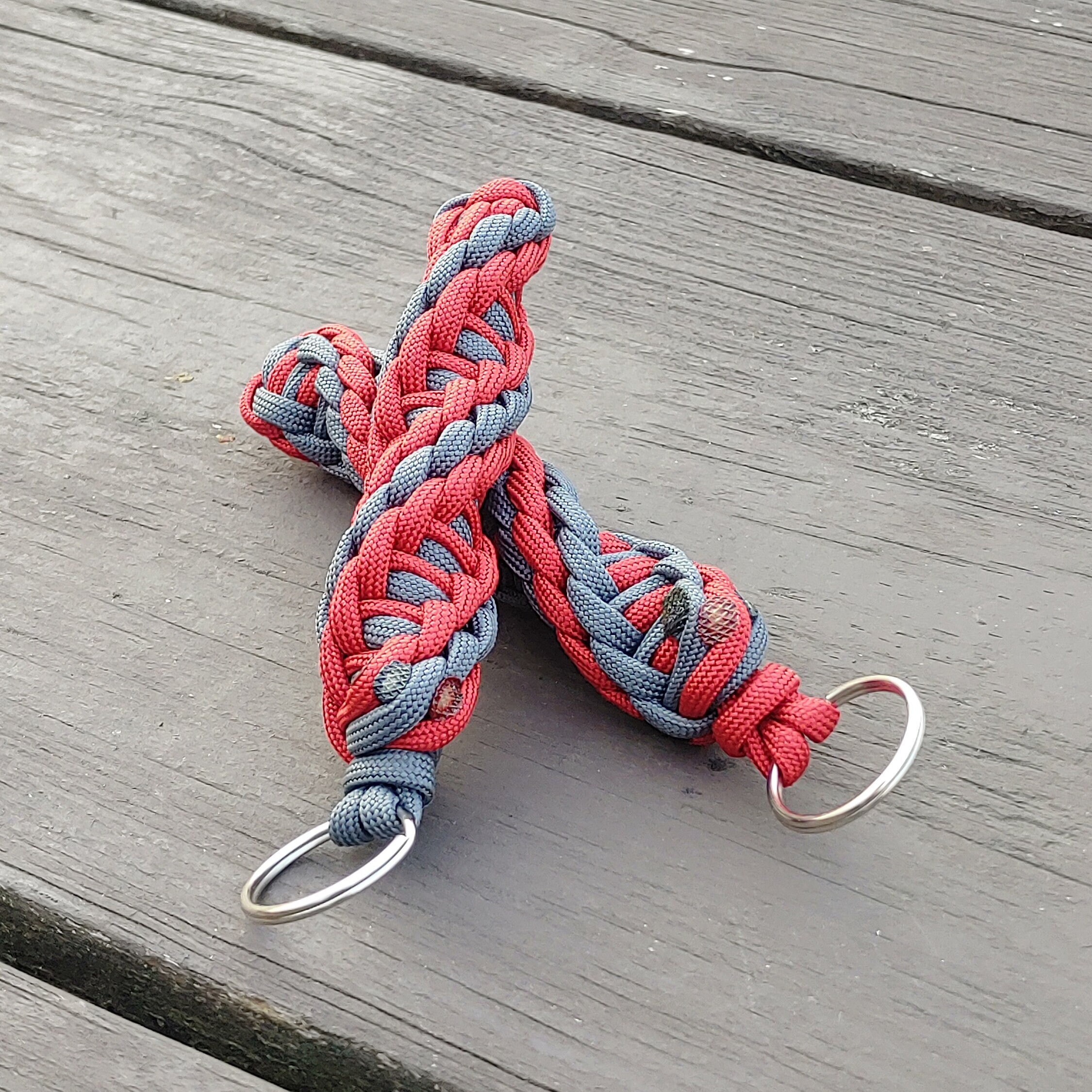 Paracord Keychain - Red and Gray DNA Keychain - Etsy