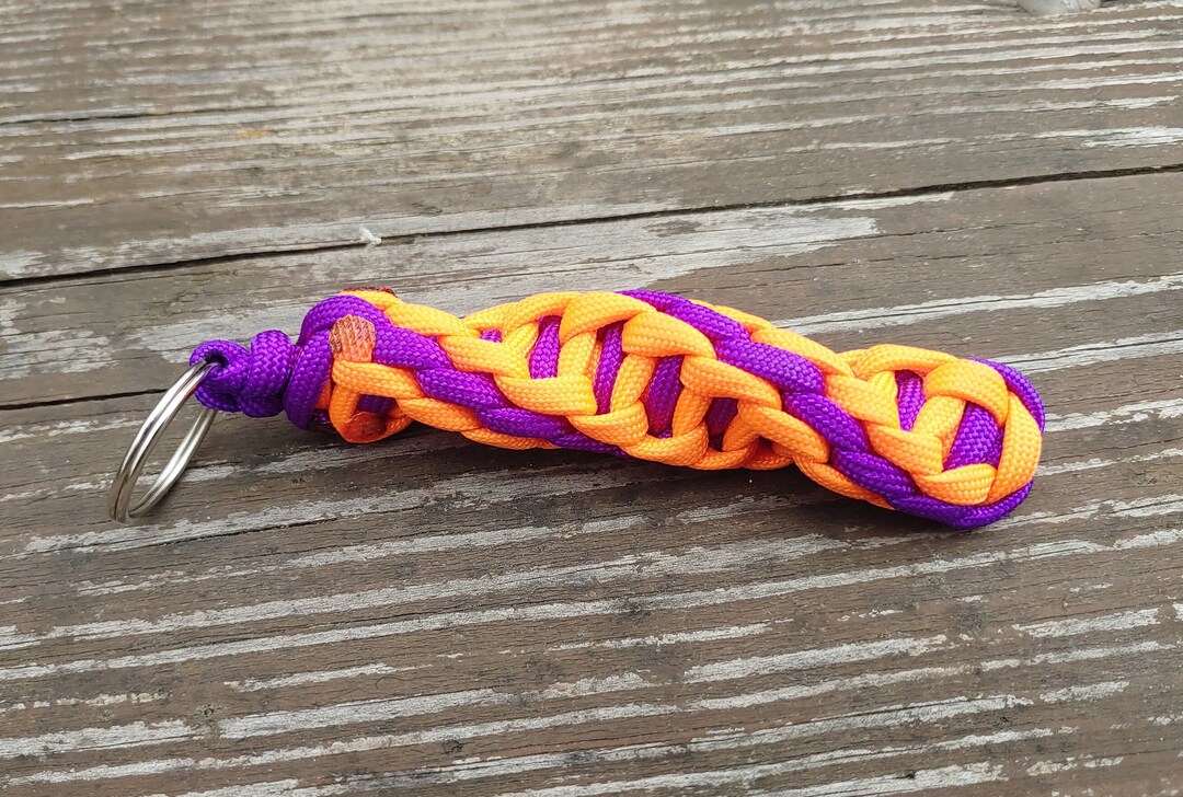 Paracord Keychain - Two-color Double Helix Wrapture - Etsy