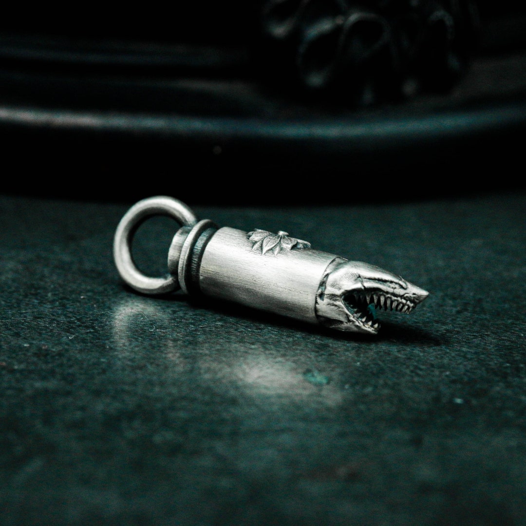 Great White Shark Urn 925 Silver Pendant Necklace Bullet Design Animal ...